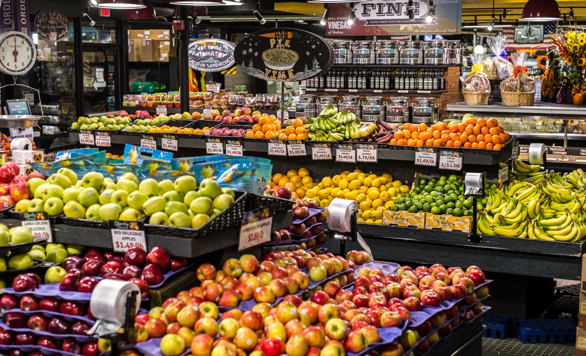 Fresh Produce Royal Oak | Holiday Market